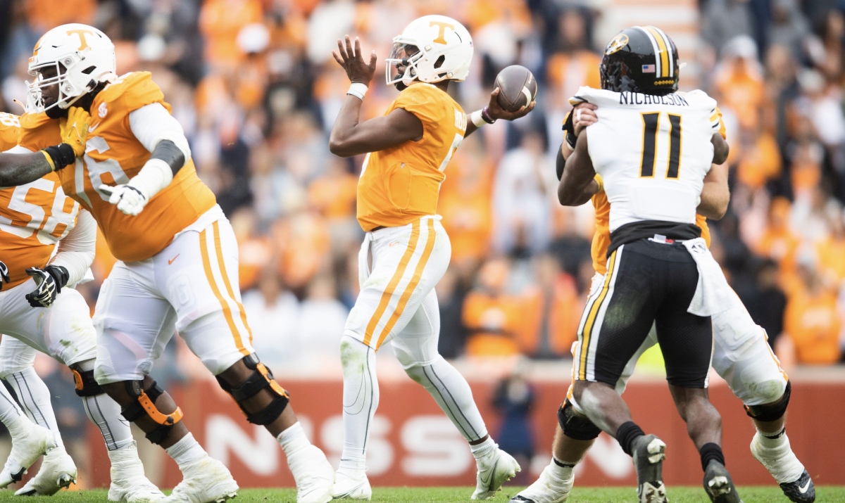 Wild stat from win over Missouri shows how dominant the Vols' offense ...