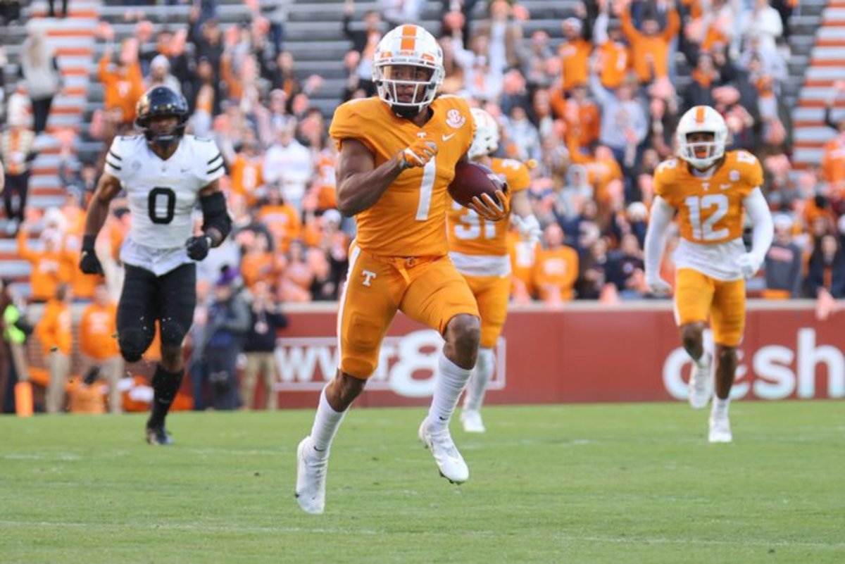 Why one Bears wideout is already raving about Velus Jones Jr. - A to Z ... Why one Bears wideout is already raving about Velus Jones Jr. - A to Z ...