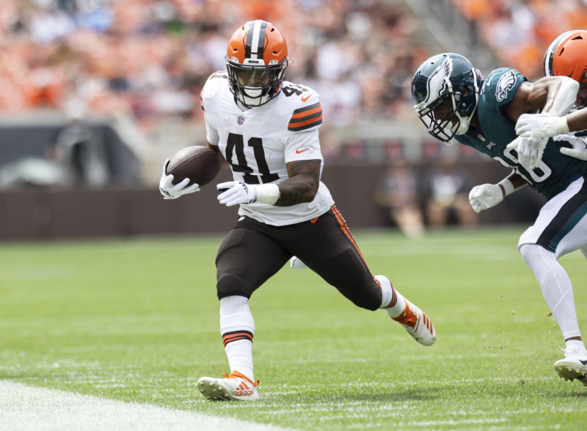 WATCH: Former Vols RB runs for an impressive TD for Cleveland Browns