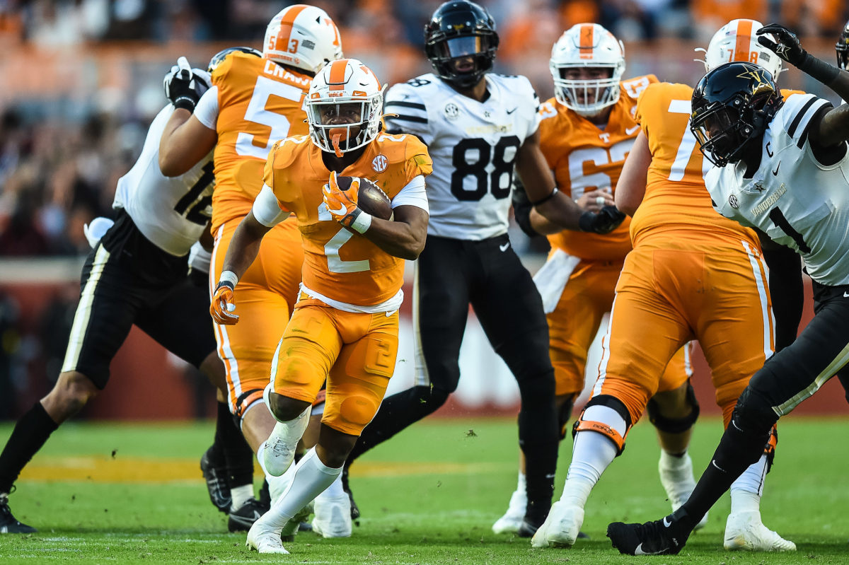 Tennessee Vols drop a spot in the latest top 25 rankings from The Athletic