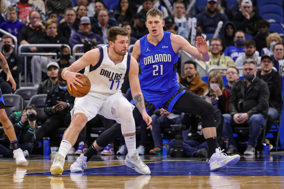 Turnovers hold the Dallas Mavericks back against the Orlando Magic