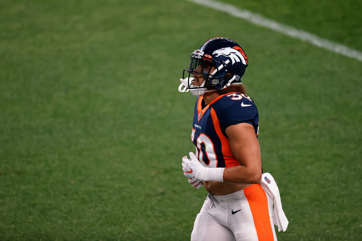 Broncos: Former Denver running back gets another chance with AFC team