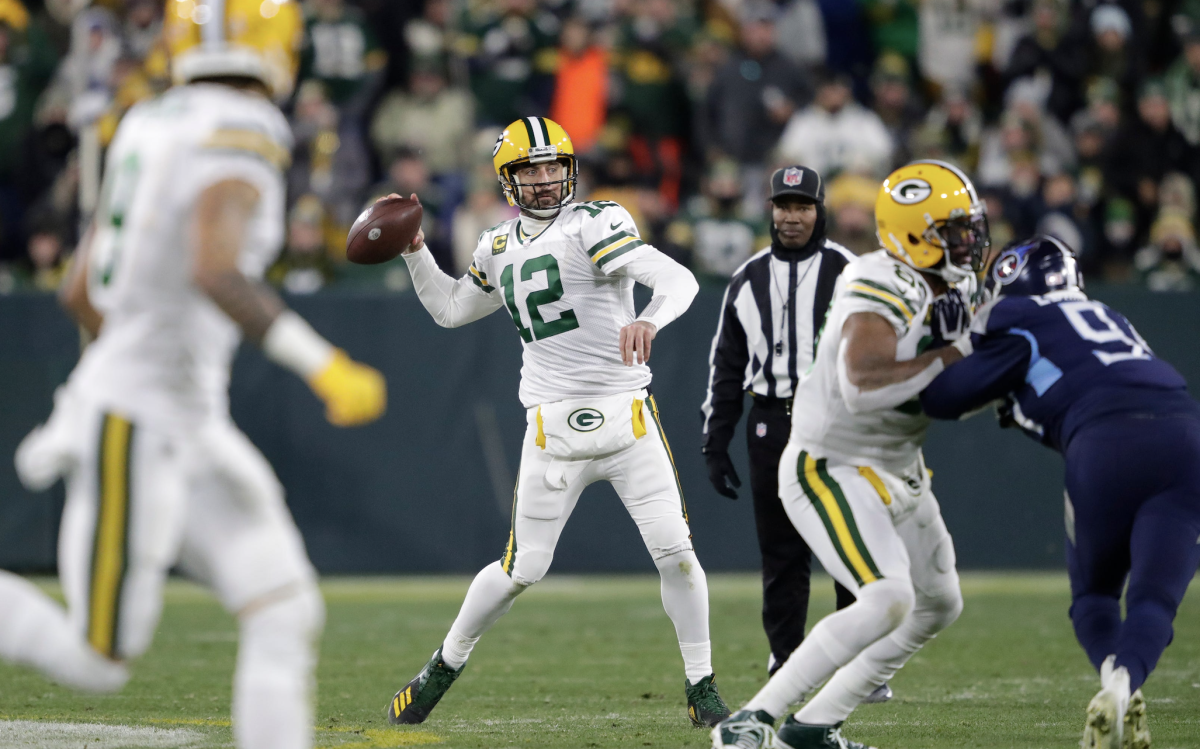 Potential reason for Aaron Rodgers' inconsistent throws revealed Potential reason for Aaron Rodgers' inconsistent throws revealed