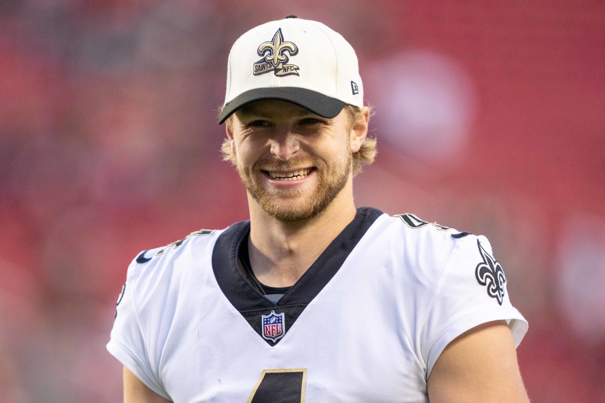Saints make a surprising decision at the beginning of free agency Saints make a surprising decision at the beginning of free agency