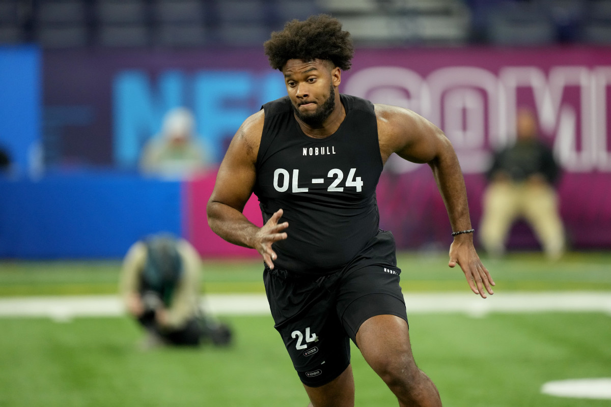 Raiders: Joe Thomas breaks down the two best offensive tackles