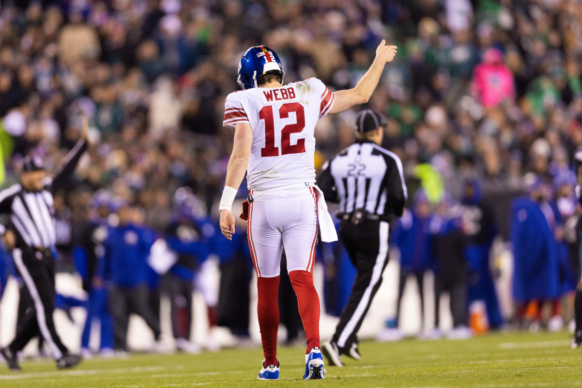 Broncos' Ben DiNucci reveals crucial details on new QB coach Davis Webb