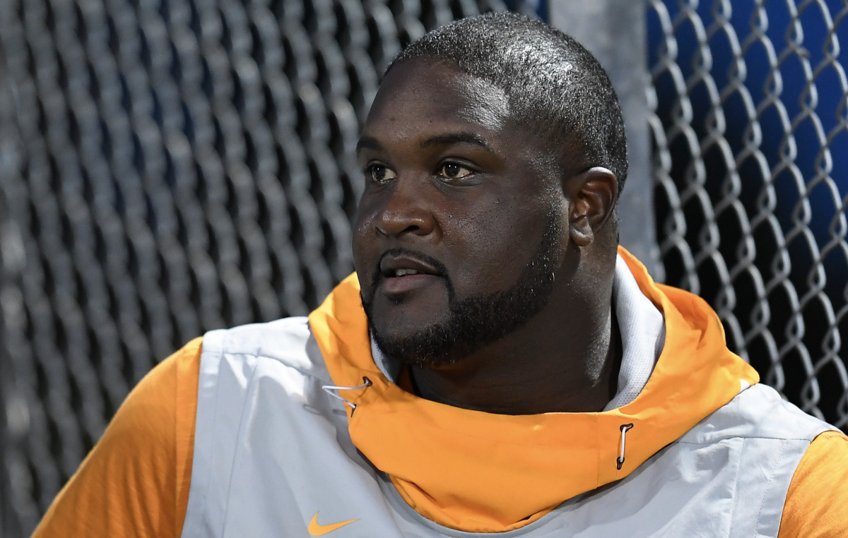 Son of Tennessee Vols legend Tee Martin signs with new NFL team