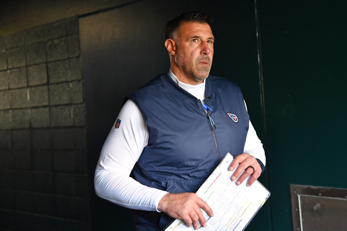 Latest NFL news is a double-edged sword for Titans