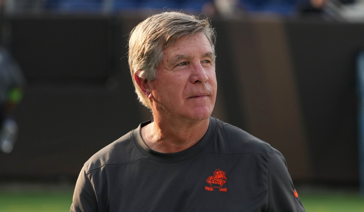 Titans head coach Brian Callahan adds his father, Bill, to coaching ...