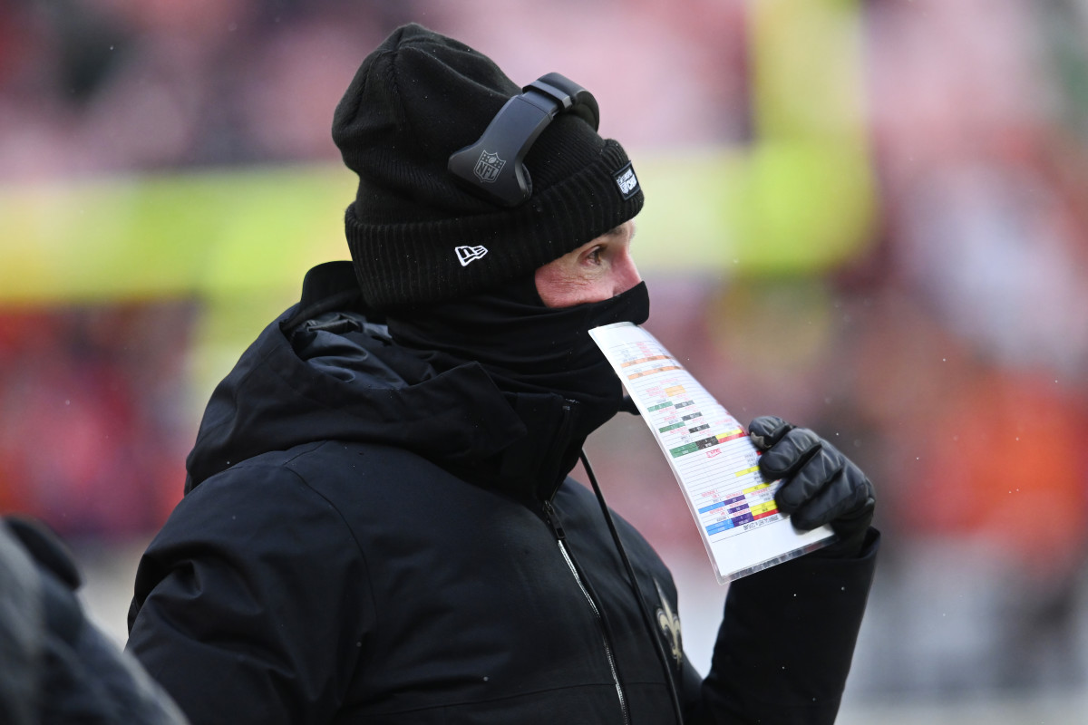 Saints' assistant offensive line coach Kevin Carberry joining Tampa Bay ...