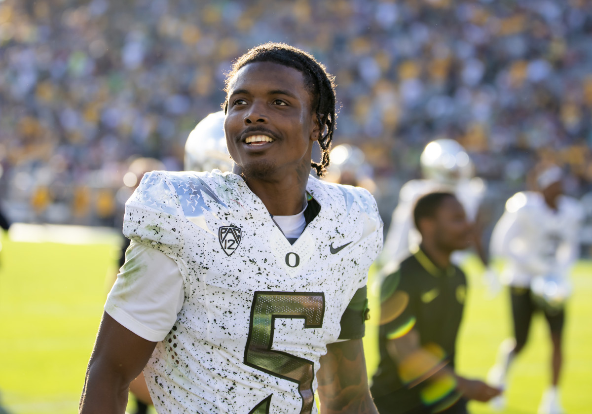 Former Oregon CB Khyree Jackson tragically dies in car accident