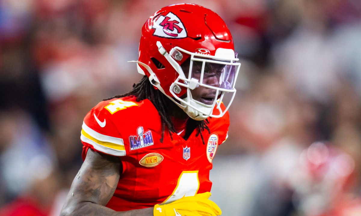 KC Chiefs WR Rashee Rice facing eight charges after multi-vehicle crash ...