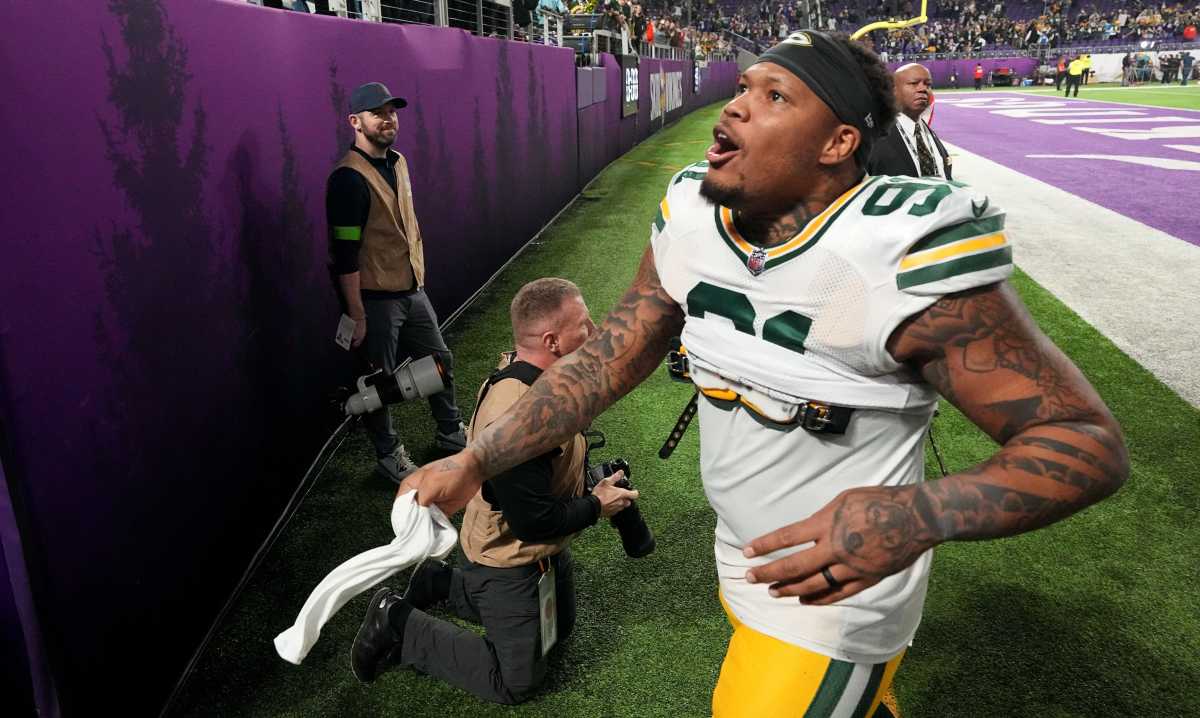 NFL analyst suggests the Packers should trade edge rusher Preston Smith