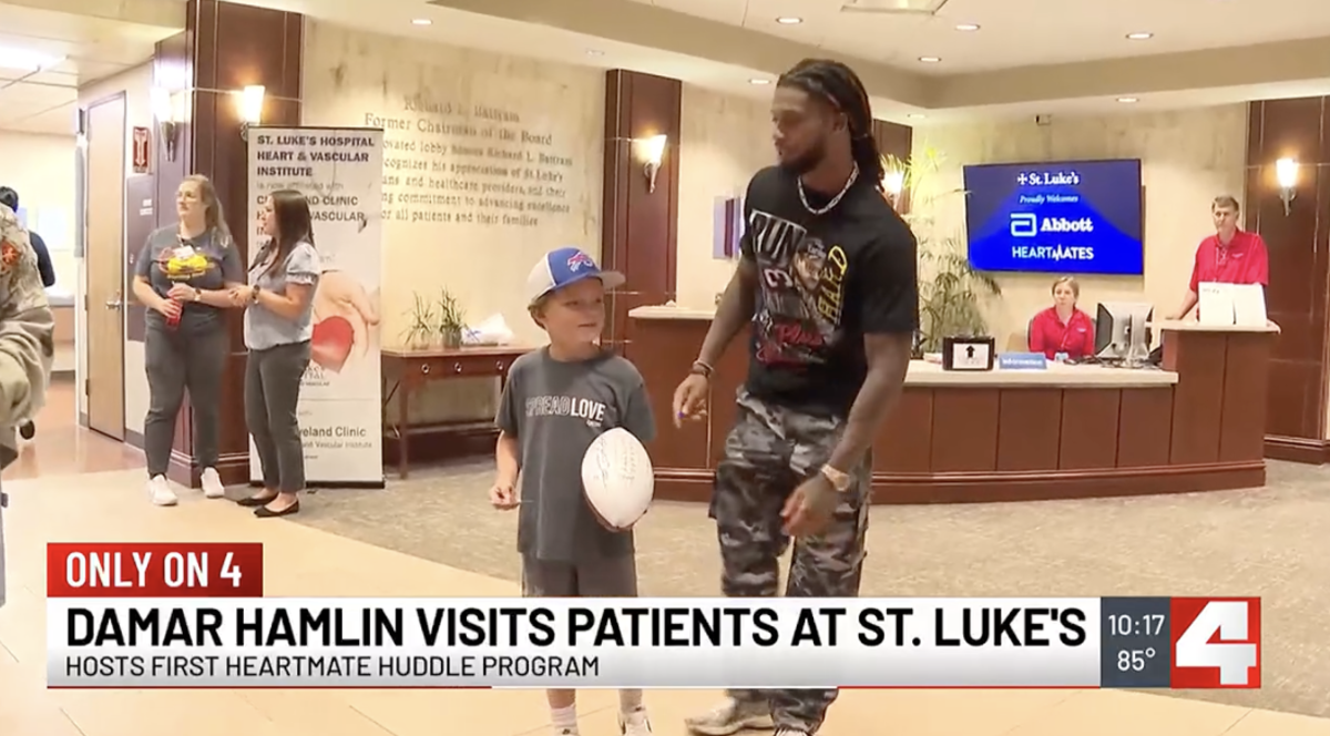 Bills' Damar Hamlin connects with patients during visit at St. Louis ...