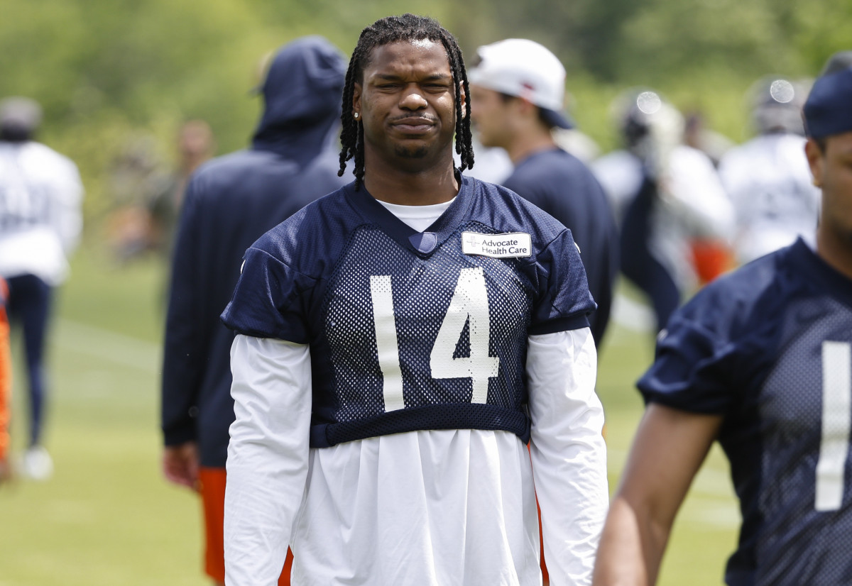 Chicago Bears free agent pickup will officially be forced to start ...