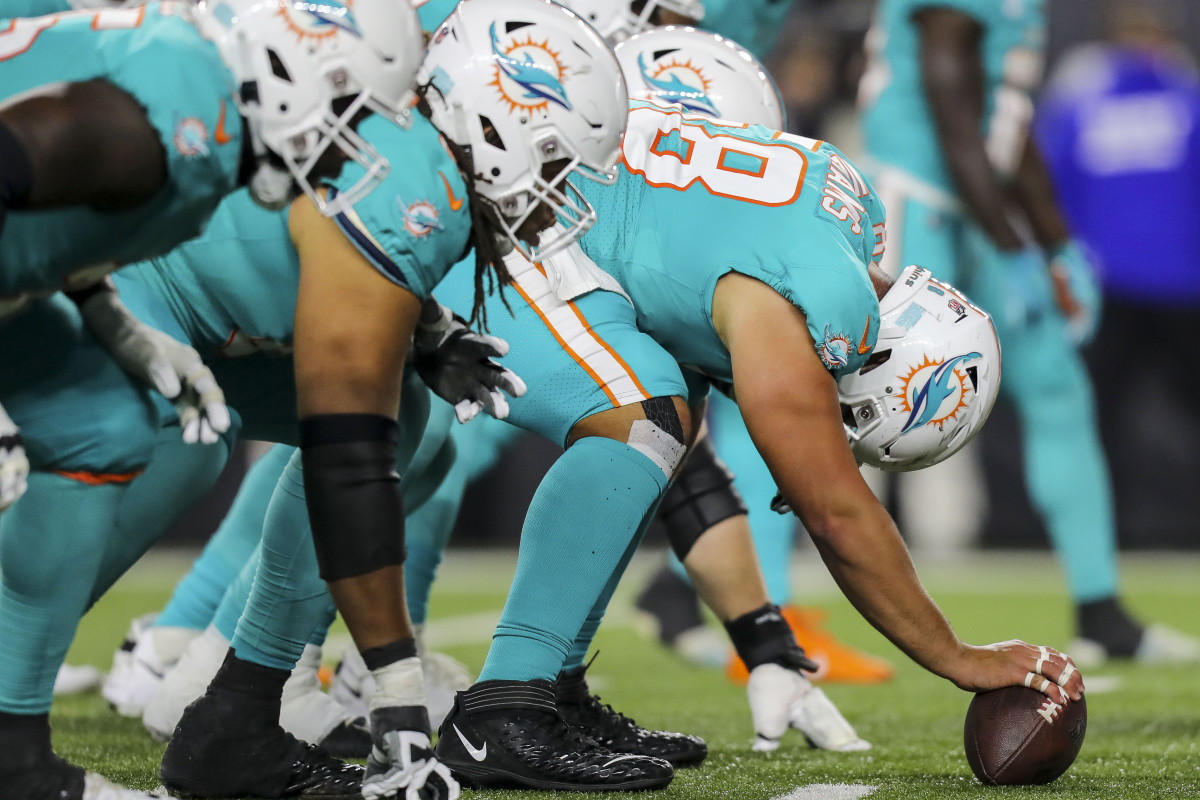 Latest news makes slim hopes for reunion with key Miami Dolphins ...