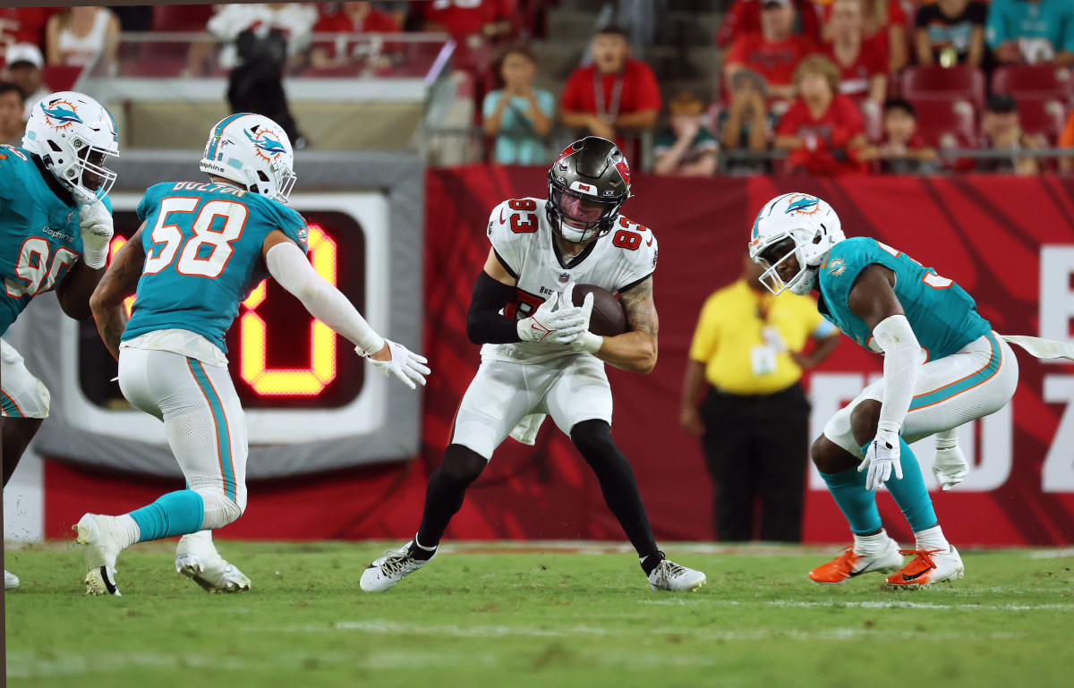 Bucs initial 53-man roster is done: Preseason darling doesn't make the cut