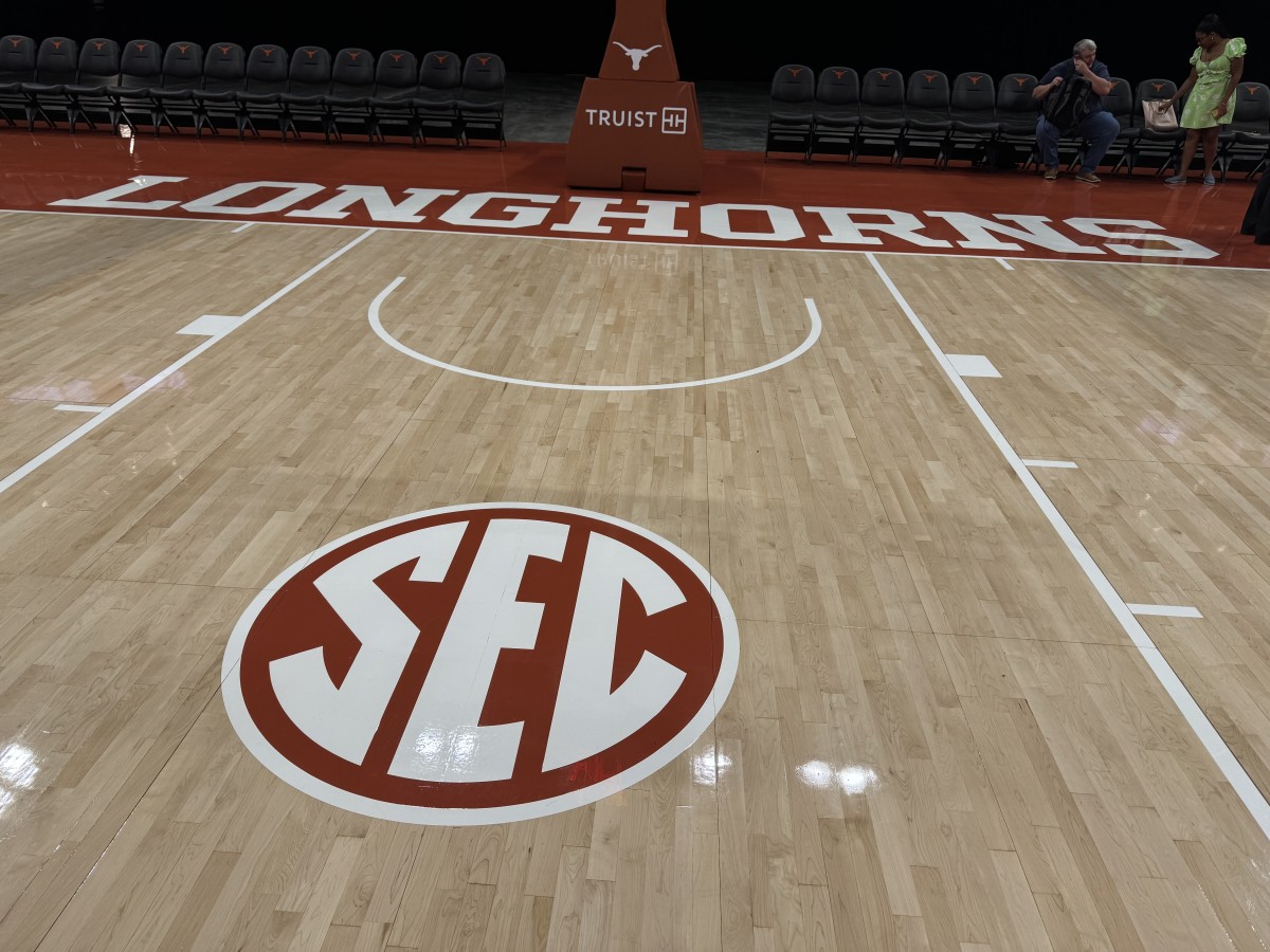 Texas basketball building backcourt chemistry with two veterans ...