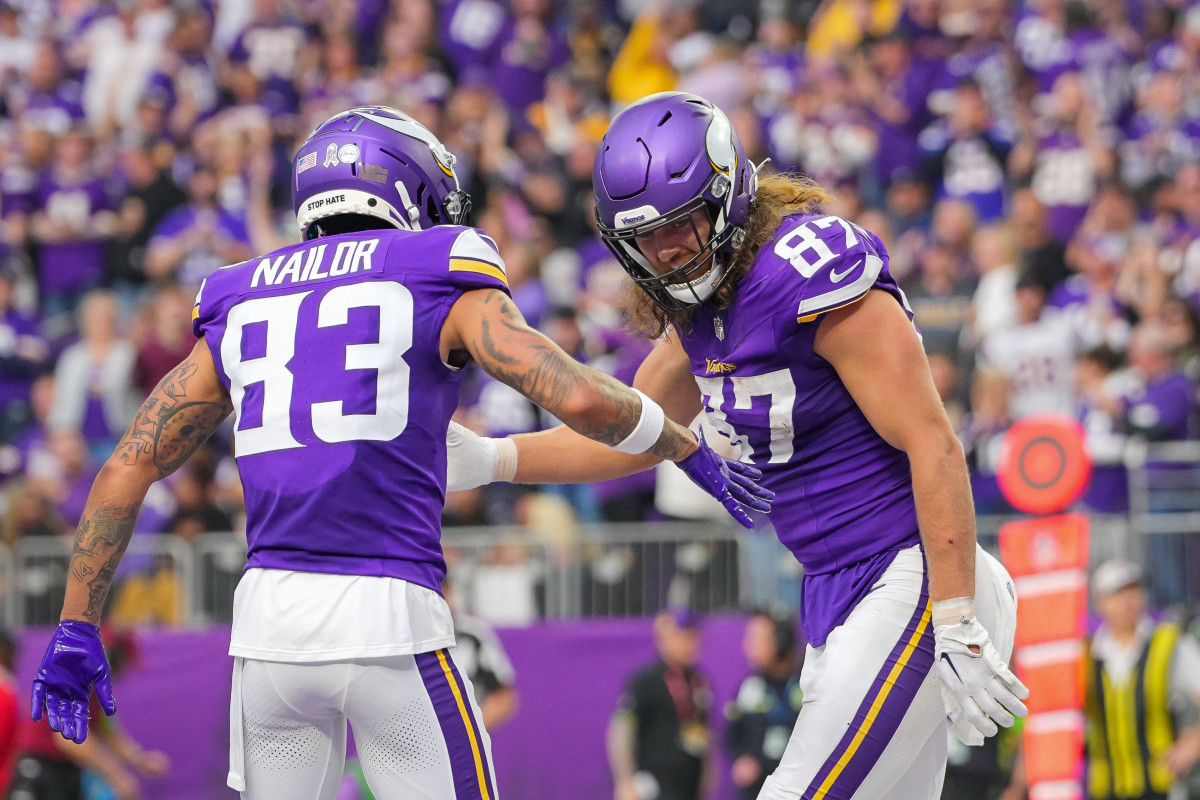 Vikings officially start T.J. Hockenson's return from injury