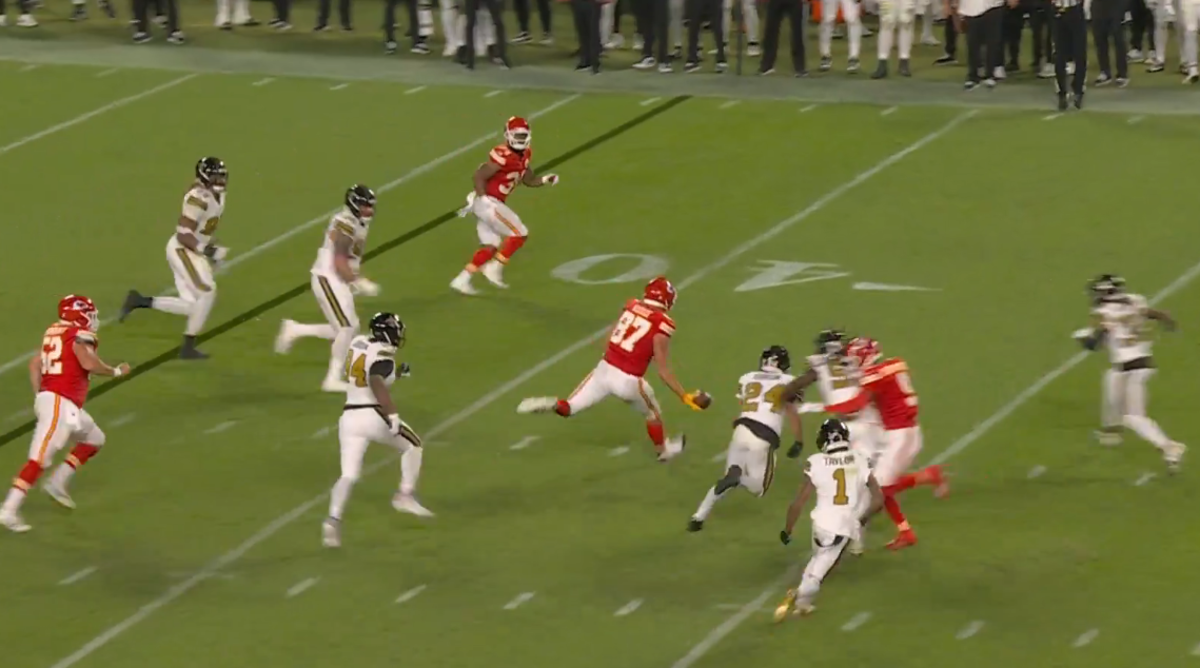 Samaje Perine's postgame admission makes Chiefs TE Travis Kelce's Week ...