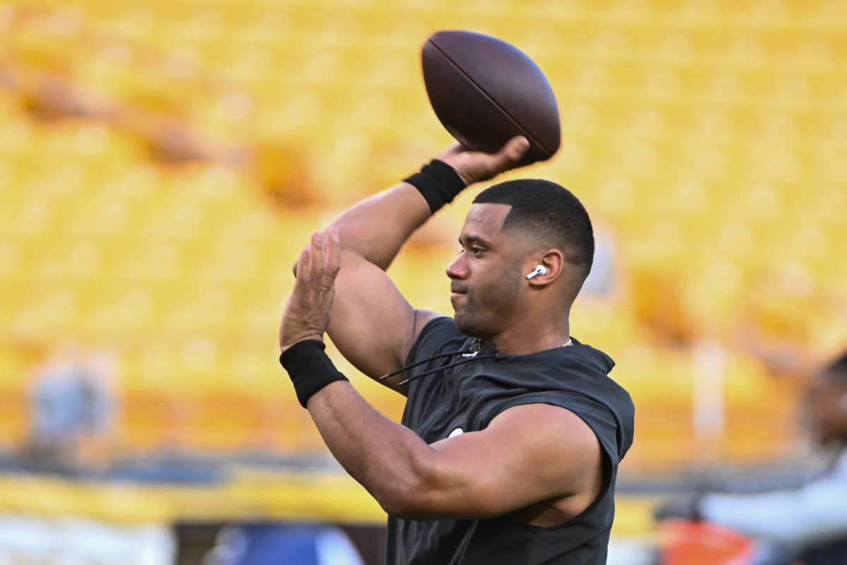 Steelers QB Russell Wilson passes the final test required to make his ...