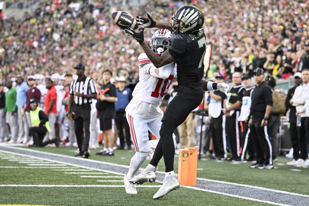 Top 2025 NFL Draft prospect suffers massive tumble after career ...