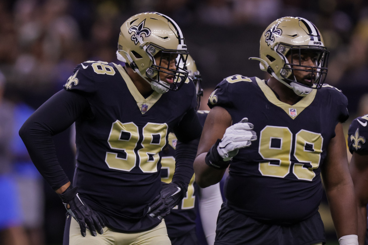 Saints sign pass rusher Terrell Lewis