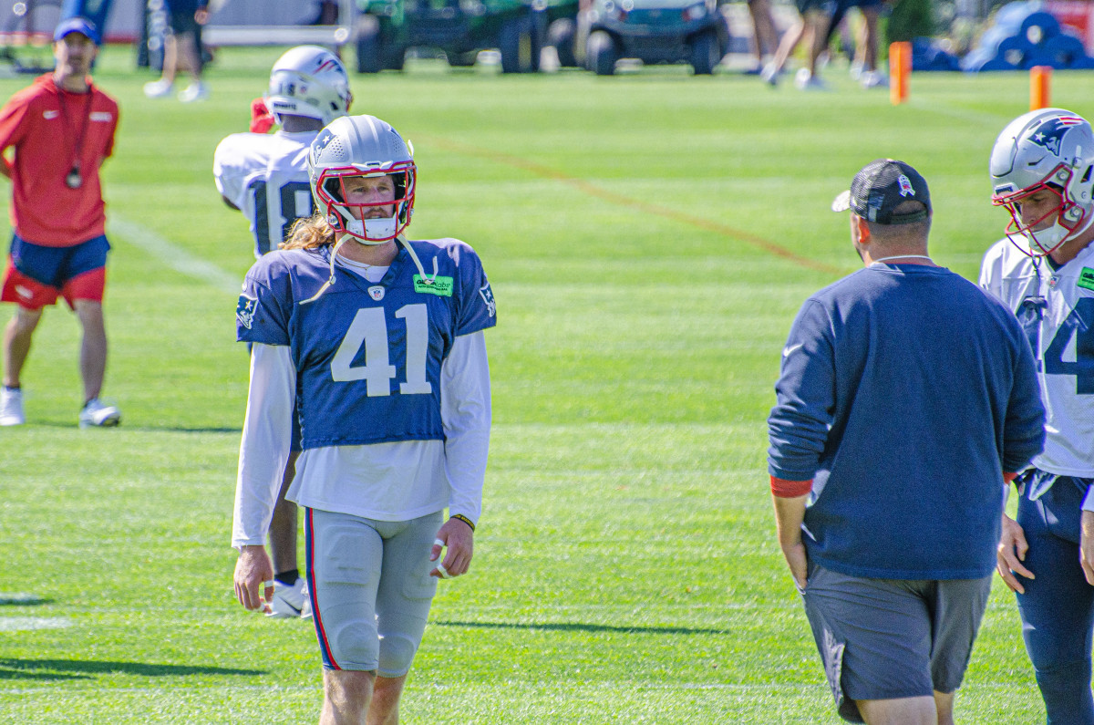 Patriots veterans still can't believe Brenden Schooler's blocked field goal