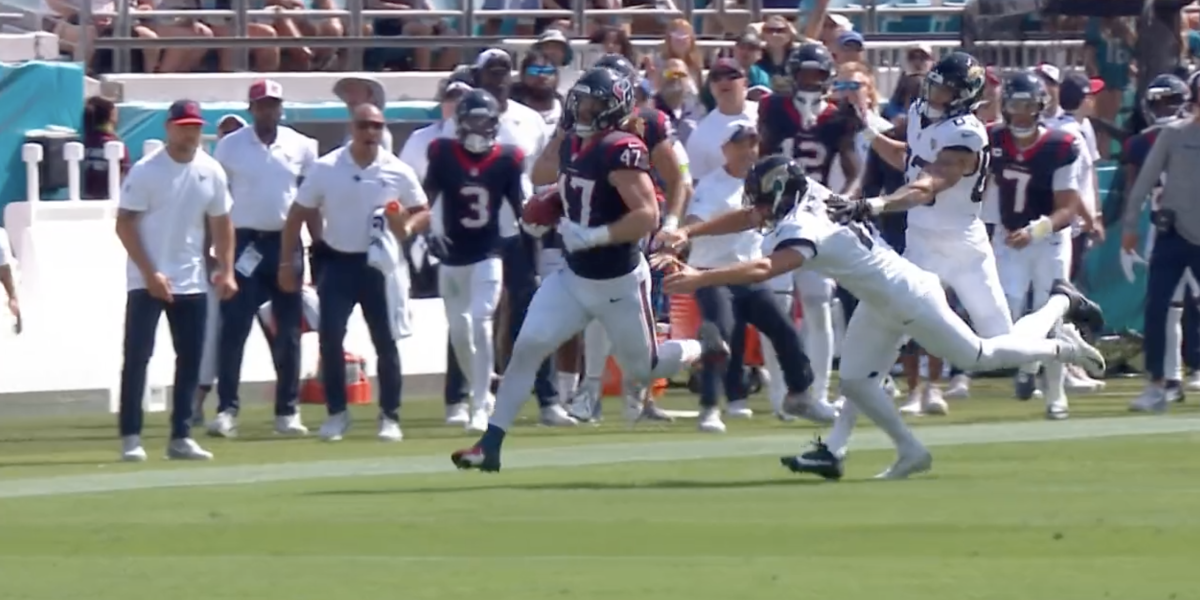Texans fullback Andrew Beck sends teammates wild with incredible touchdown