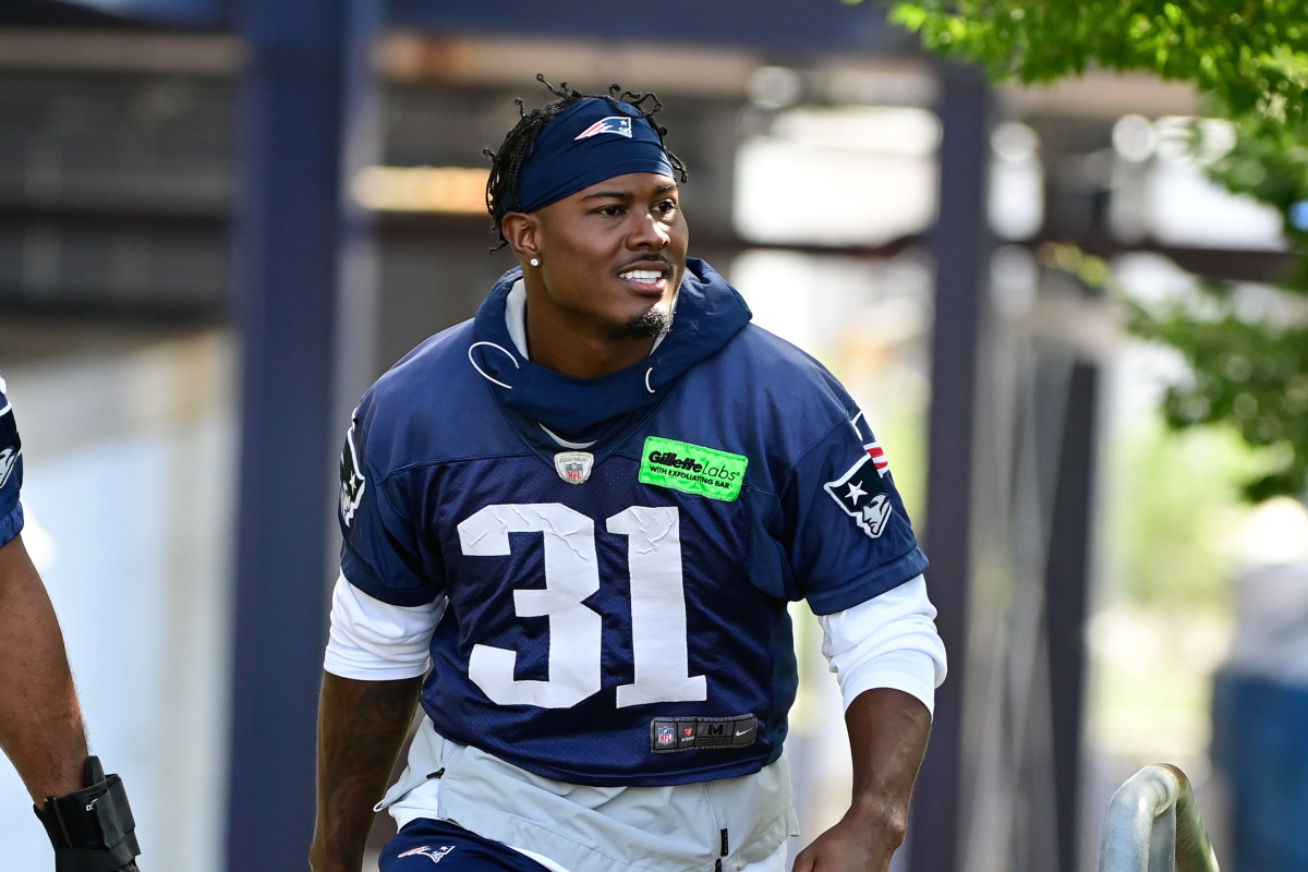 Bill Belichick provides positive update on DB Jonathan Jones