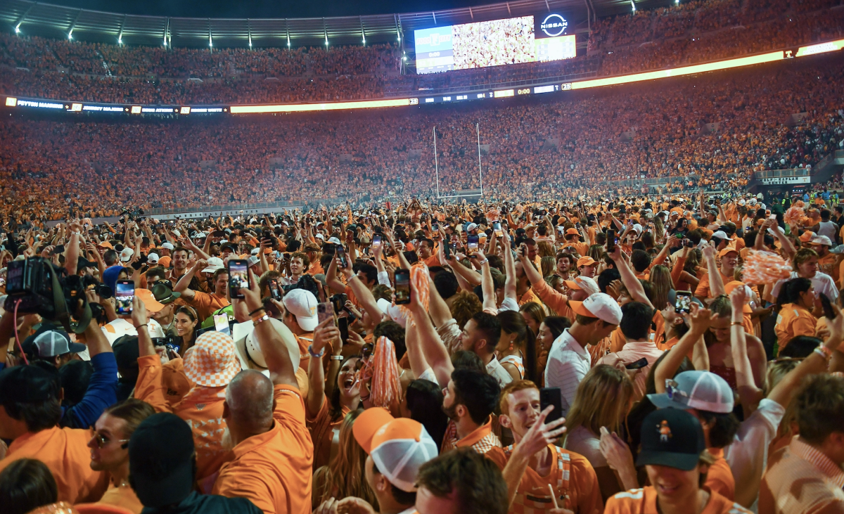 Pat Forde is still taking shots at Tennessee because of Vols fans ...