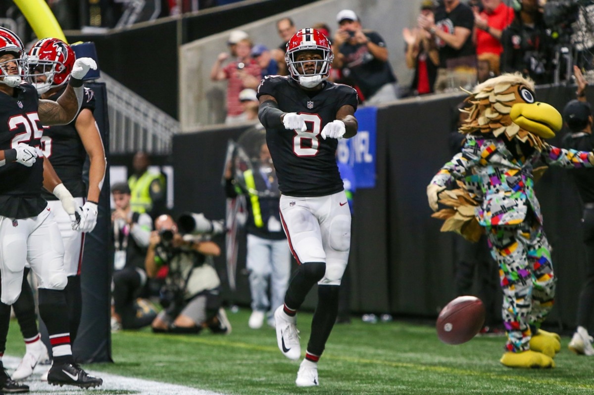 Falcons' Kyle Pitts makes can't-miss catch vs. Buccaneers