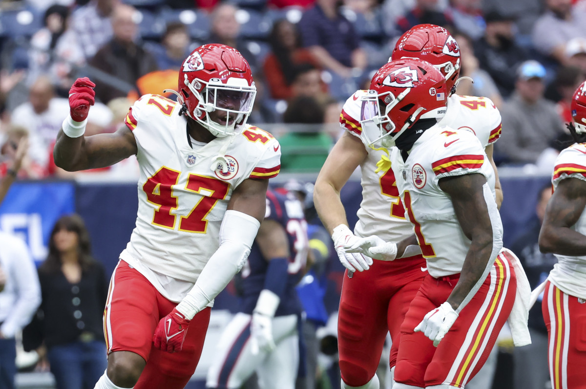 Chiefs signing Darius Harris to reinforce linebacker depth amid injuries