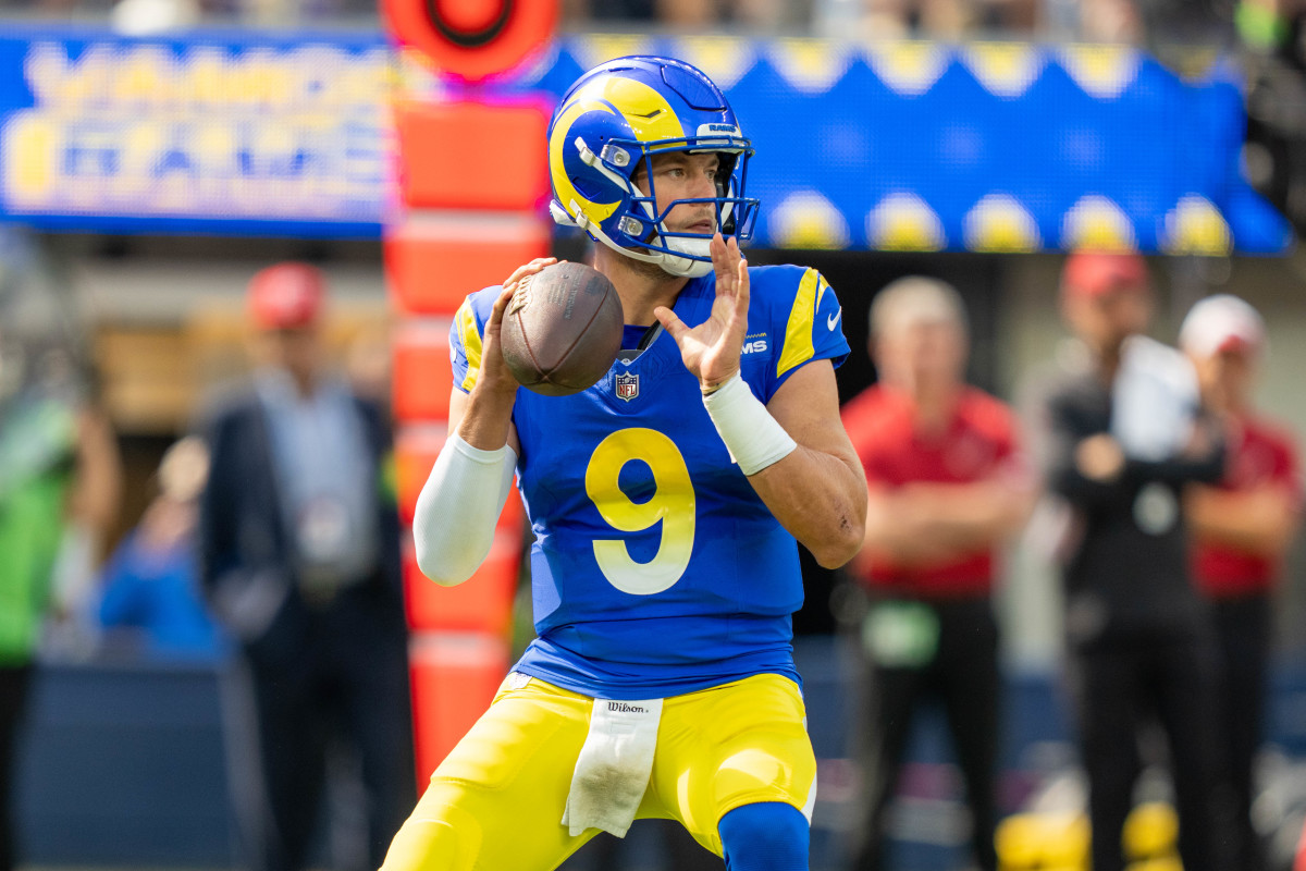 Rams playing waiting game with Matthew Stafford