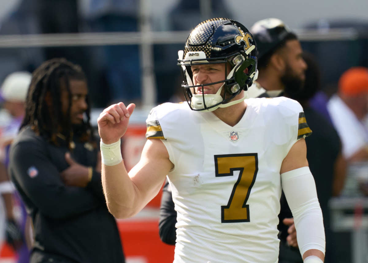 Saints will wear color rush uniform, black helmet against Falcons in ...