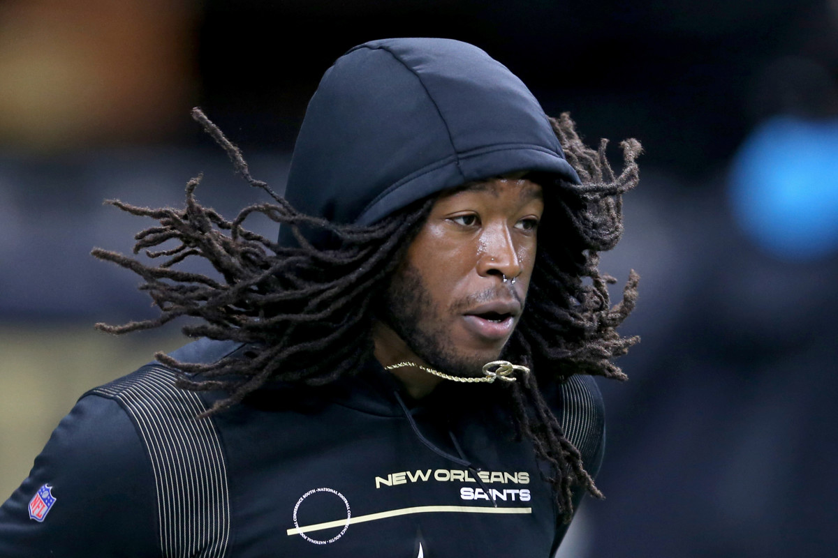 Saints' Alvin Kamara sent presents to injured chain gang member