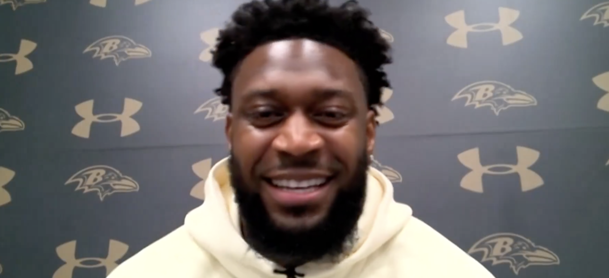 Patrick Queen invites popstar Dua Lipa to a Ravens game