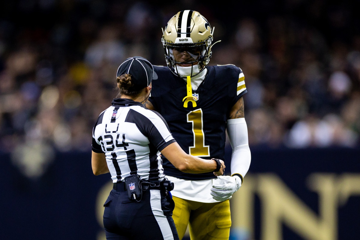 Refs make horrific call against Saints in first half vs. Giants