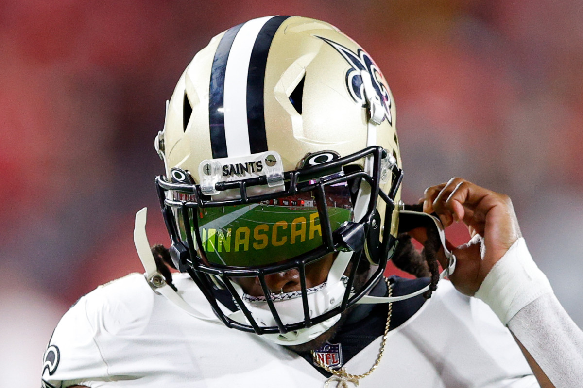 Saints will wear color rush uniforms, gold helmets vs. Rams in Week 16