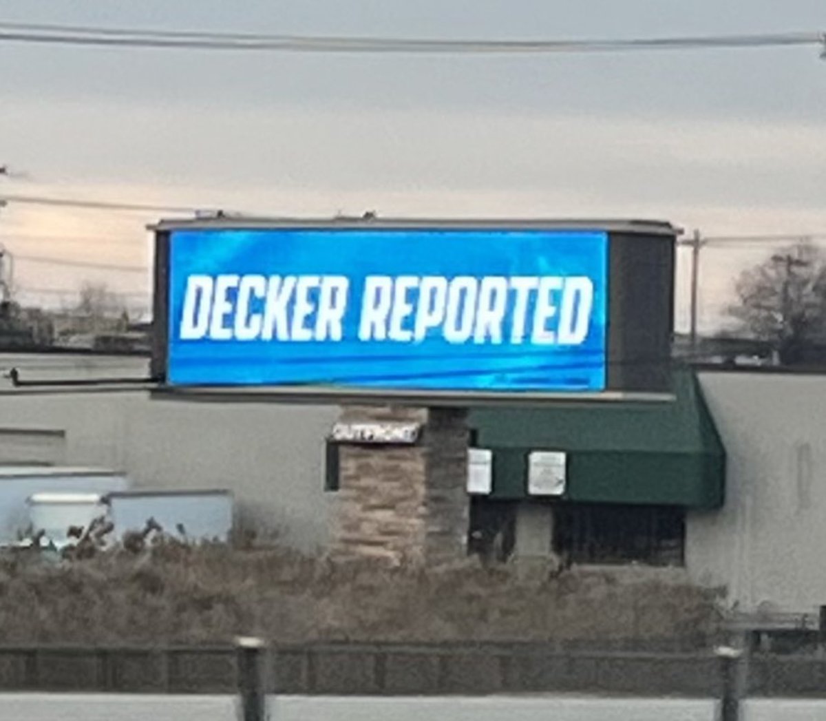 Lions fans buy 'Decker Reported' billboards in Detroit