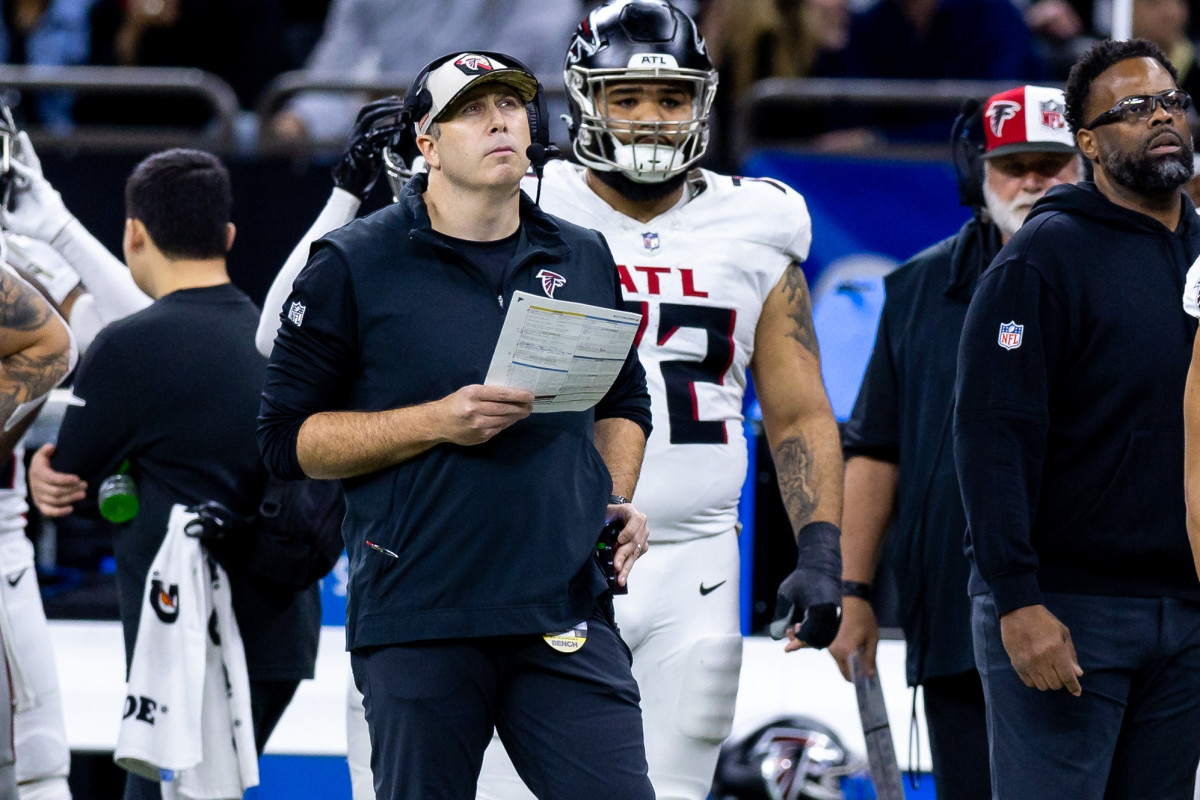 Falcons fire HC Arthur Smith after Week 18 loss to Saints
