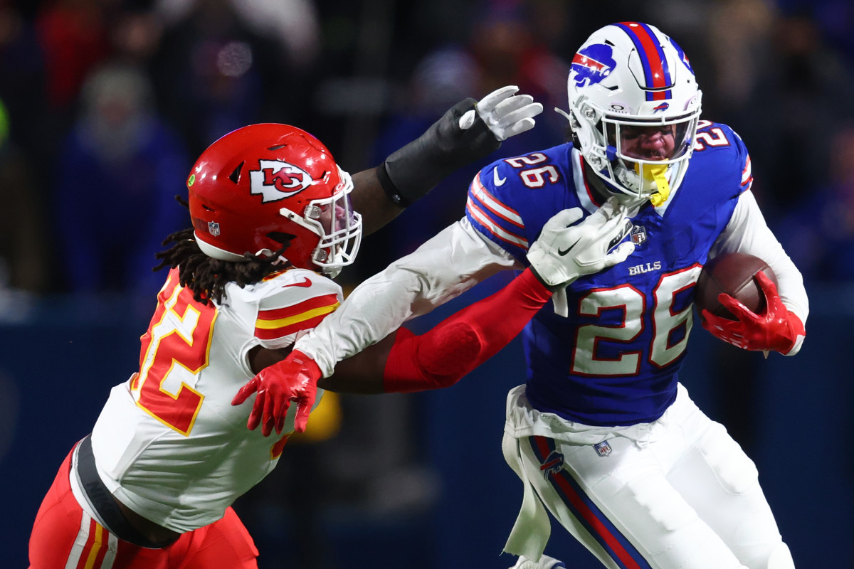 Chiefs LB Nick Bolton sniffed out Bills' most baffling play