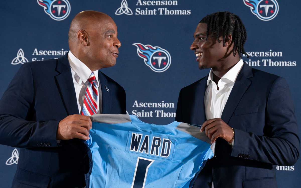 Cam Ward getting Warren Moon’s blessing for his Titans jersey number ...