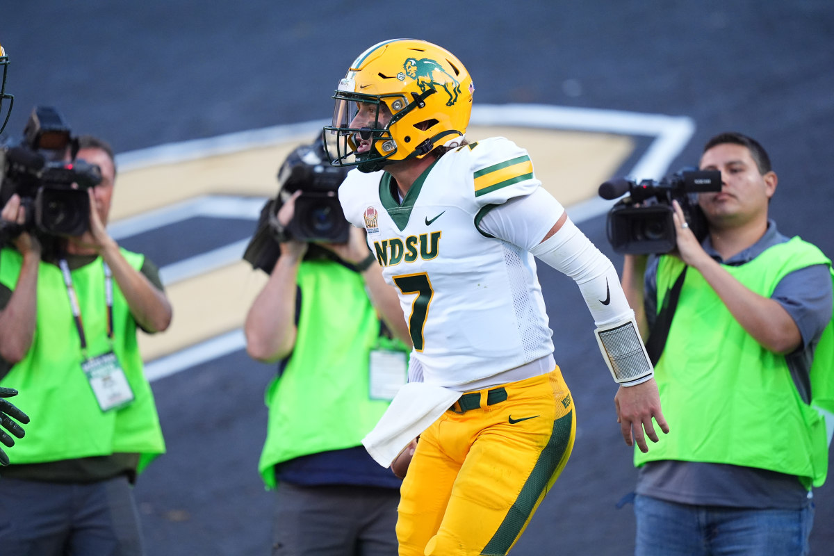 Las Vegas Raiders could be thinking that sixth-round pick Cam Miller is ...