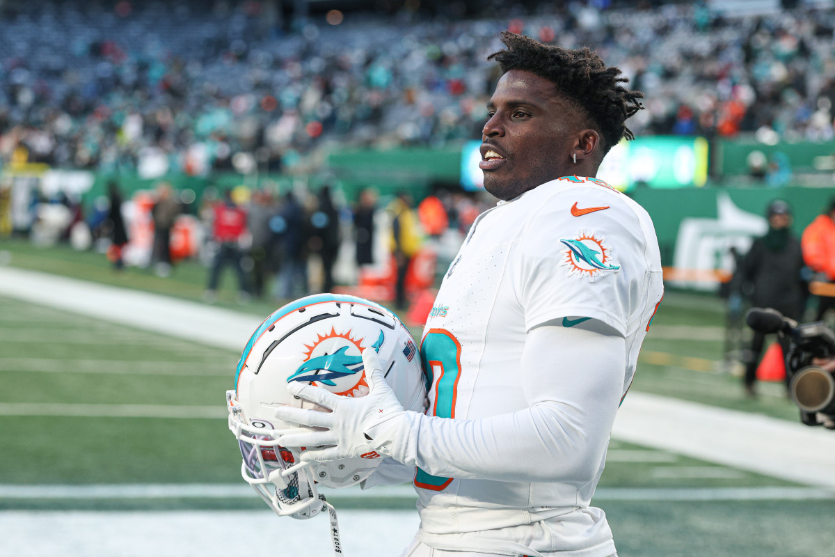Miami Dolphins WR Tyreek Hill issues simple response to Indianapolis ...