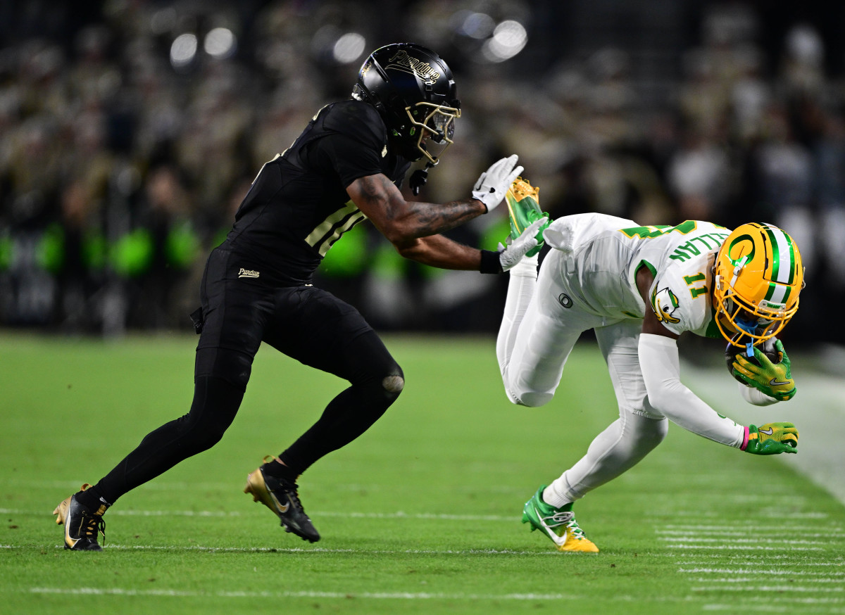 Oregon Ducks' highly-touted freshman begins road to future role by ...