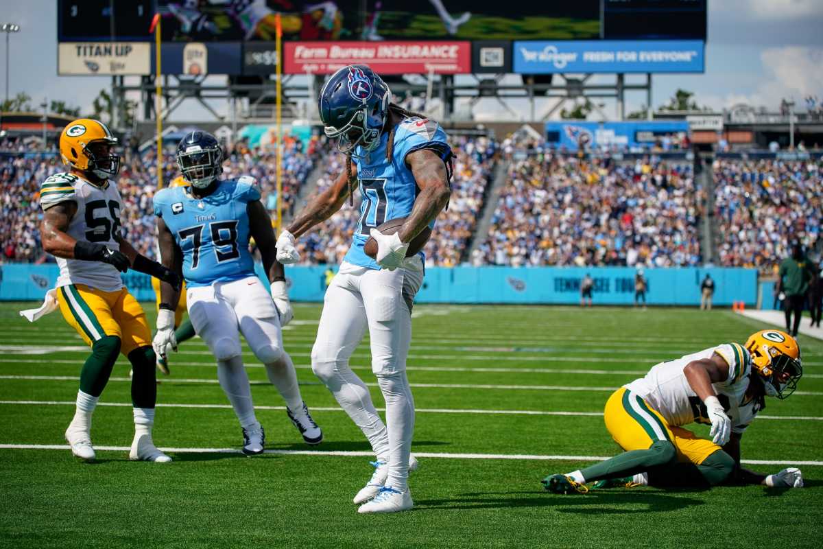 Kansas City Chiefs' new wide receiver DeAndre Hopkins is already proving he's hungry for a ring