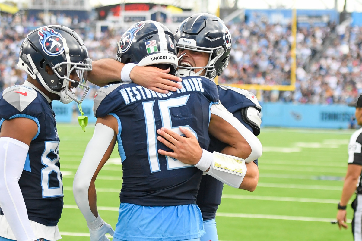 Titans coach has rare humanizing moment after rollercoaster win over ...