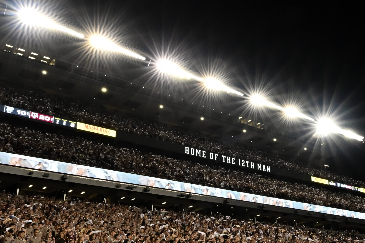 Longhorns and Aggies fans sending huge message about Saturday’s rivalry ...