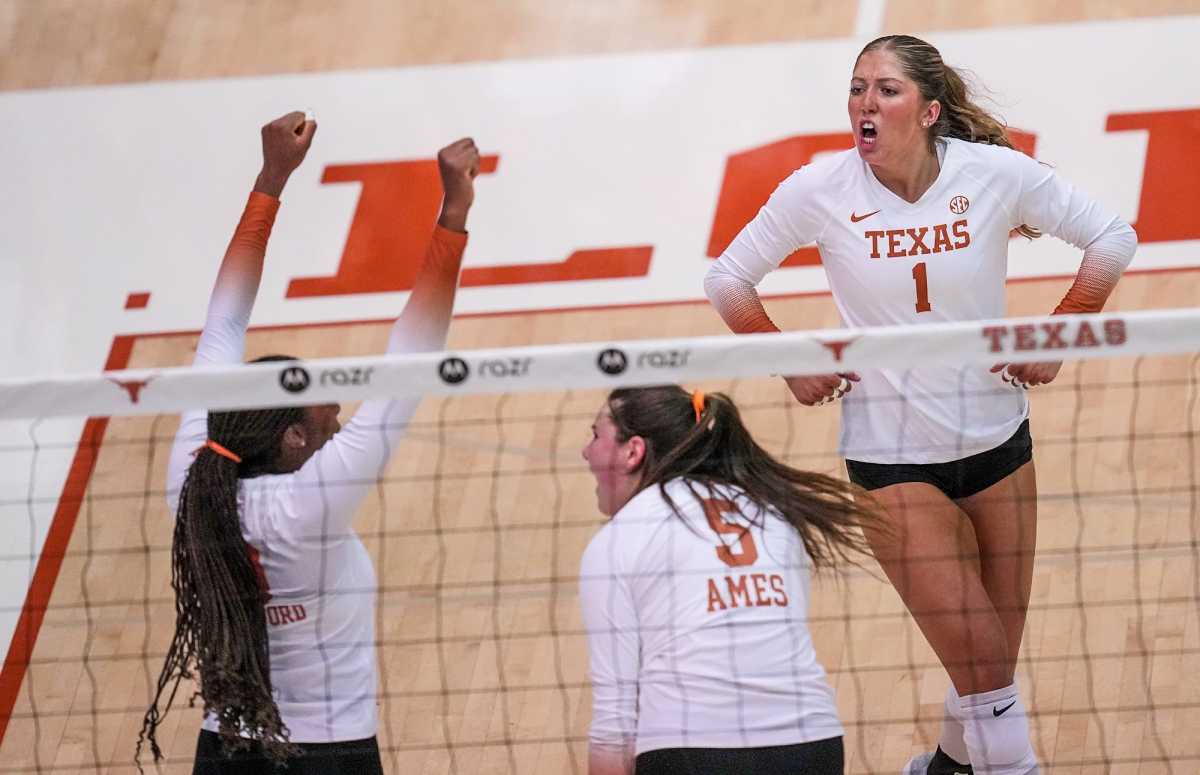 Texas setter Ella Swindle makes stunning decision about her future with ...